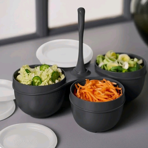 Tupperware | Dining | Tupperware Essentials Sevenpiece Round Condiment ...